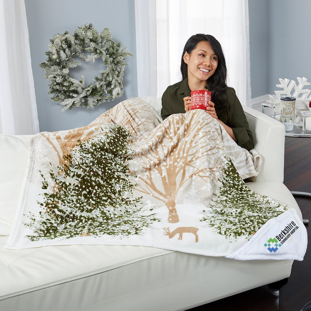 Winter Scene Mink Fleece Throw Blanket-in-a-Bag 50" x 60" With Holiday ...
